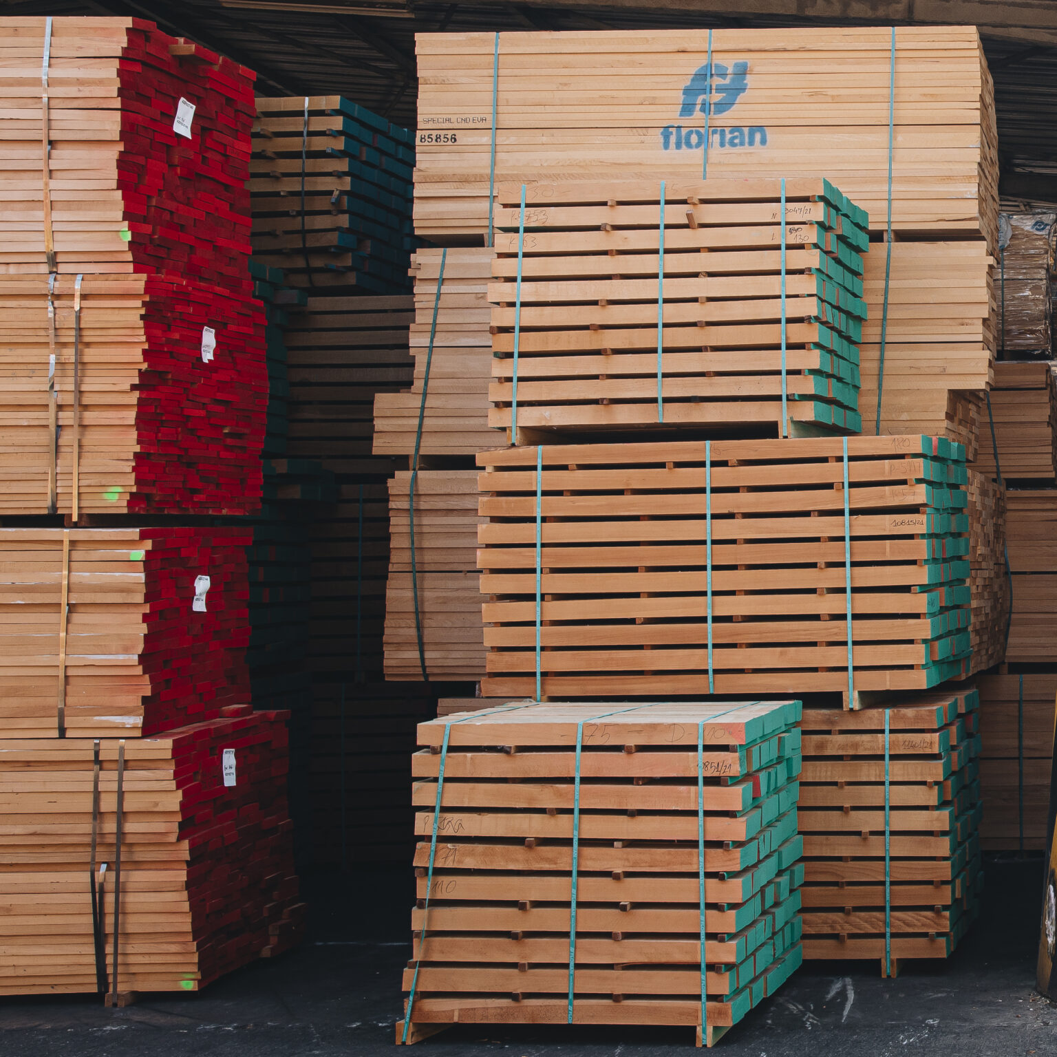 Timber & Building Materials – Comarbois